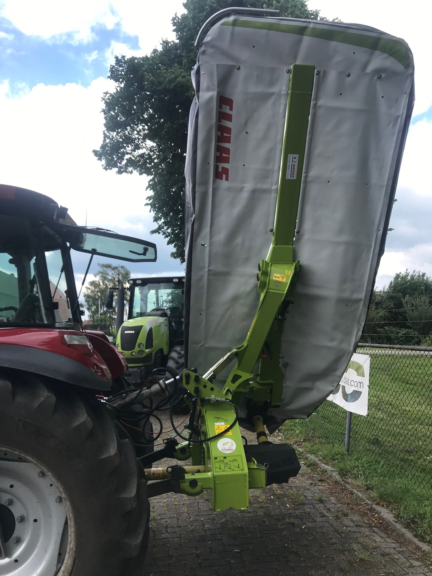 Afgeleverd: Claas Disco 3200 Countour