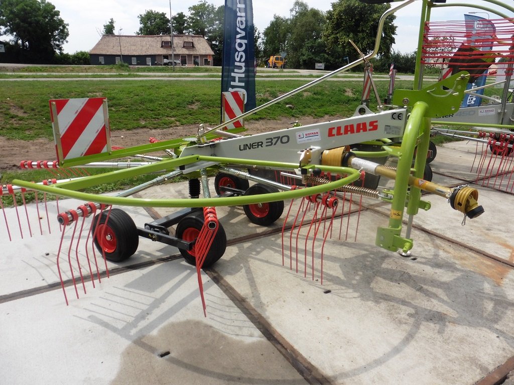 Afgeleverd: Claas Liner 370