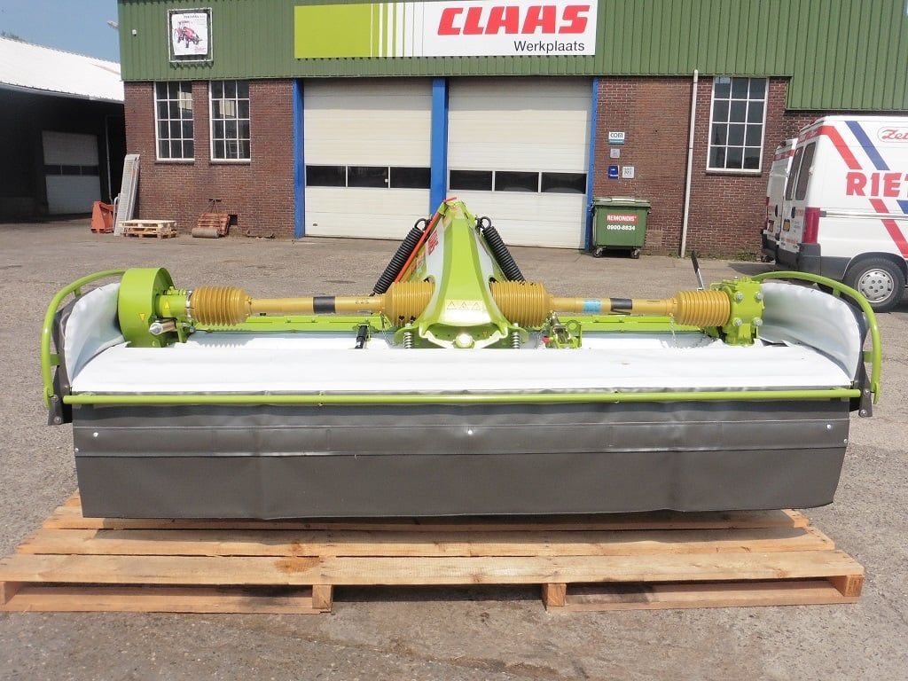 Claas frontmaaier 3200FC afgeleverd