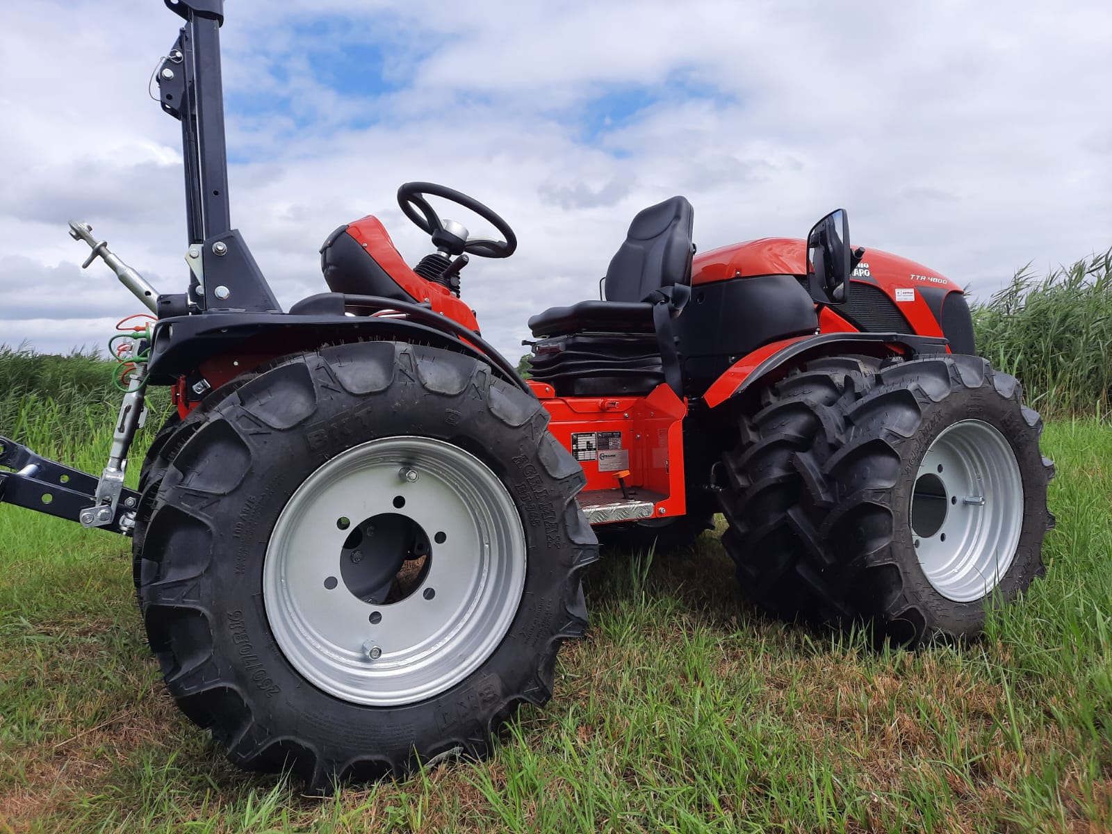 Antonio Carraro TTR4800 HST afgeleverd!